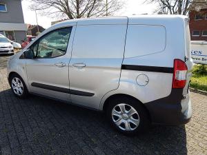 Grey Ford transit-courier 2016 in Vilnius, with an engine capacity of 1.56 L and mileage of 113 thousand km for 4050 €, photo 15 on AUTOMOTO.COM.LV