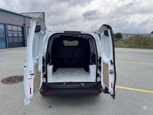 Balts Ford transit-courier 2022 Kauņa, ar dzinēja tilpumu 1.00 L un nobraukumu 45 tūkst. km par 7500 €, foto 23 vietnē AUTOMOTO.COM.LV