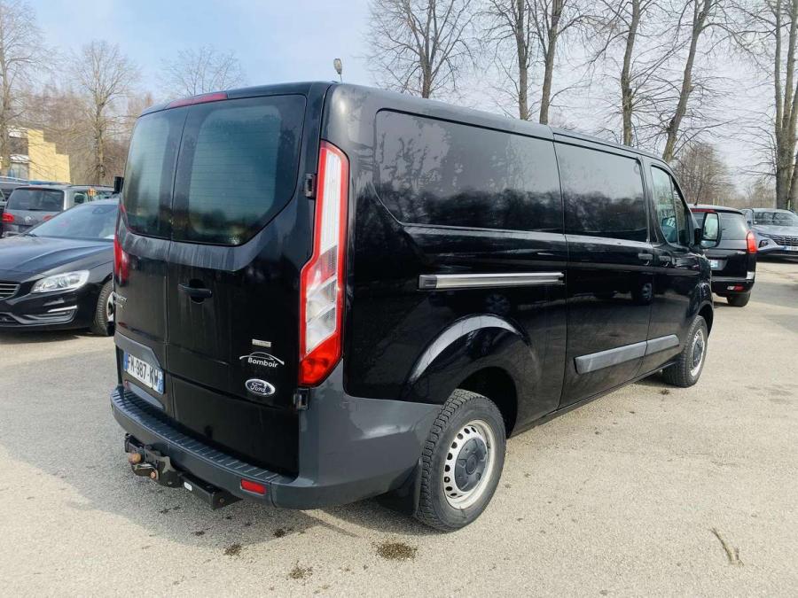 Melns Ford Transit Custom 2013 Tauragė, ar dzinēja tilpumu 2.20 L un nobraukumu 227 tūkst. km par 5700 €, foto 4 vietnē AUTOMOTO.COM.LV