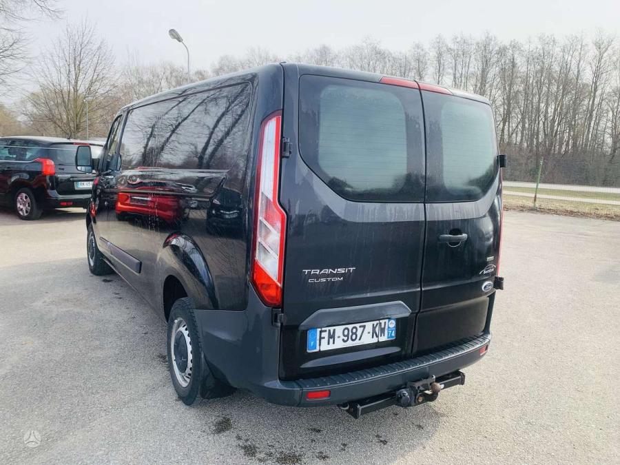 Melns Ford Transit Custom 2013 Tauragė, ar dzinēja tilpumu 2.20 L un nobraukumu 227 tūkst. km par 5700 €, foto 5 vietnē AUTOMOTO.COM.LV