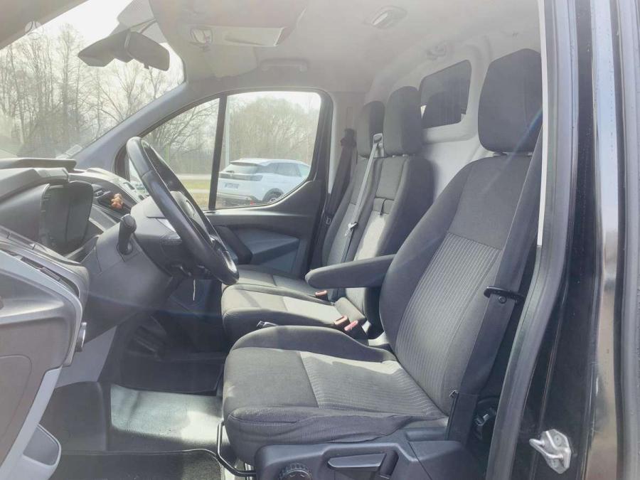 Melns Ford Transit Custom 2013 Tauragė, ar dzinēja tilpumu 2.20 L un nobraukumu 227 tūkst. km par 5700 €, foto 6 vietnē AUTOMOTO.COM.LV