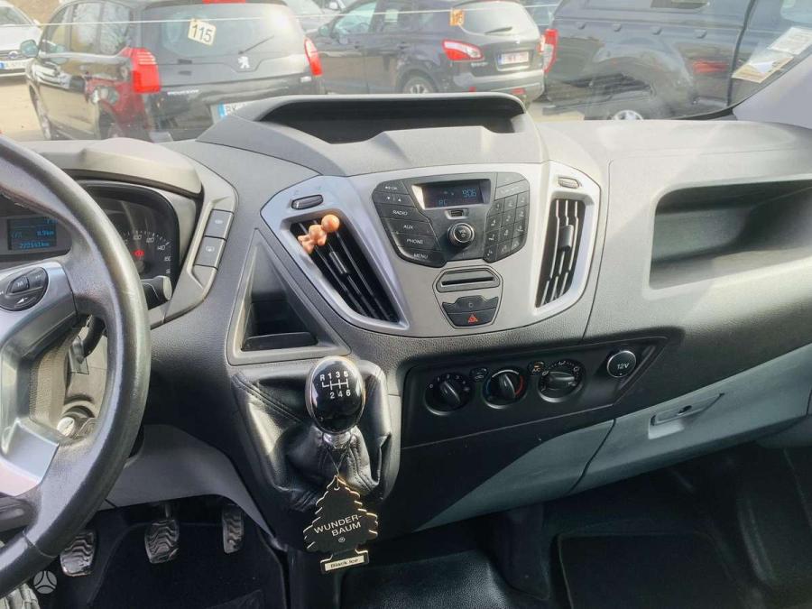Melns Ford Transit Custom 2013 Tauragė, ar dzinēja tilpumu 2.20 L un nobraukumu 227 tūkst. km par 5700 €, foto 10 vietnē AUTOMOTO.COM.LV