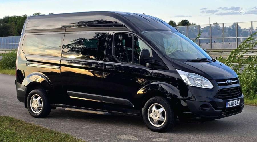 Черный Форд Транзит Кастом 2014 в Шяуляй, объемом двигателя 2.20 л и пробегом 330 тыс. км за 7850 €, фото 1 на AUTOMOTO.COM.LV