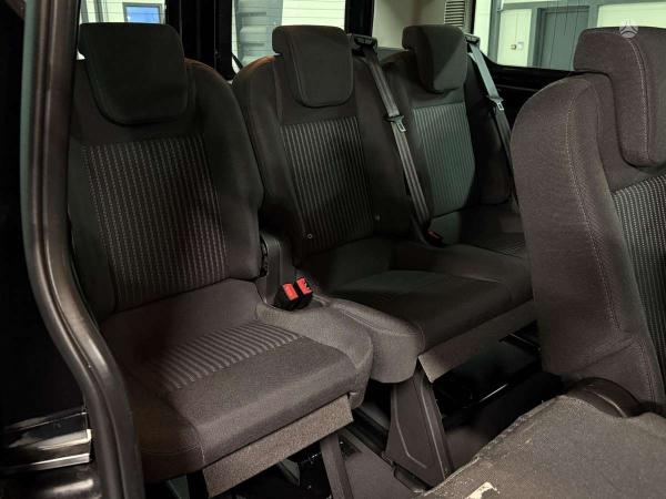 Black Ford Transit Custom 2015 in Marijampole, with an engine capacity of 2.20 L and mileage of 238 thousand km for 11500 €, photo 10 on AUTOMOTO.COM.LV