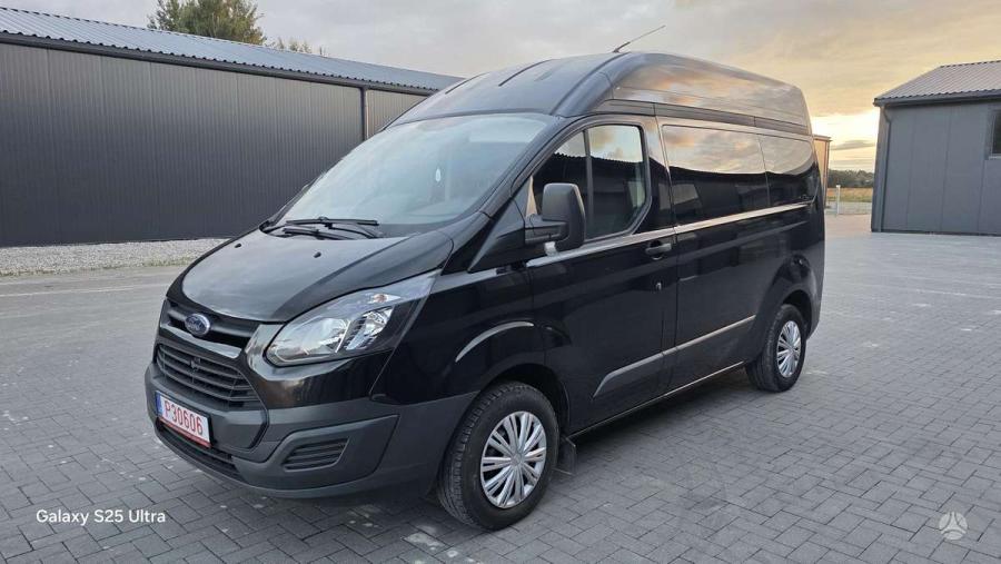 Black Ford Transit Custom 2016 in Klaipeda, with an engine capacity of 2.20 L and mileage of 237 thousand km for 7990 €, photo 9 on AUTOMOTO.COM.LV