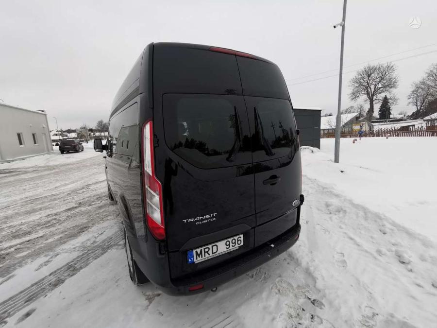 Melns Ford Transit Custom 2017 Mažeikiai, ar dzinēja tilpumu 2.00 L un nobraukumu 201 tūkst. km par 15250 €, foto 19 vietnē AUTOMOTO.COM.LV