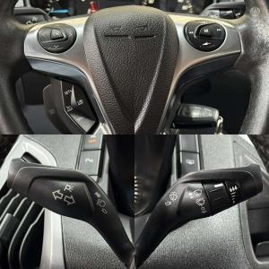 Black Ford Transit Custom 2017 in Marijampole, with an engine capacity of 2.00 L and mileage of 216 thousand km for 12700 €, photo 30 on AUTOMOTO.COM.LV
