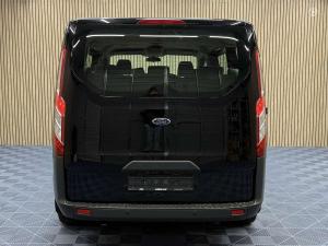 Black Ford Transit Custom 2017 in Marijampole, with an engine capacity of 2.00 L and mileage of 216 thousand km for 12700 €, photo 7 on AUTOMOTO.COM.LV
