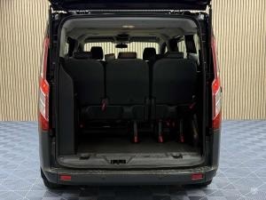 Black Ford Transit Custom 2017 in Marijampole, with an engine capacity of 2.00 L and mileage of 216 thousand km for 12700 €, photo 10 on AUTOMOTO.COM.LV