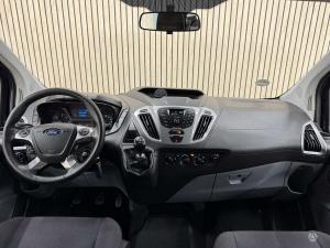 Black Ford Transit Custom 2017 in Marijampole, with an engine capacity of 2.00 L and mileage of 216 thousand km for 12700 €, photo 18 on AUTOMOTO.COM.LV