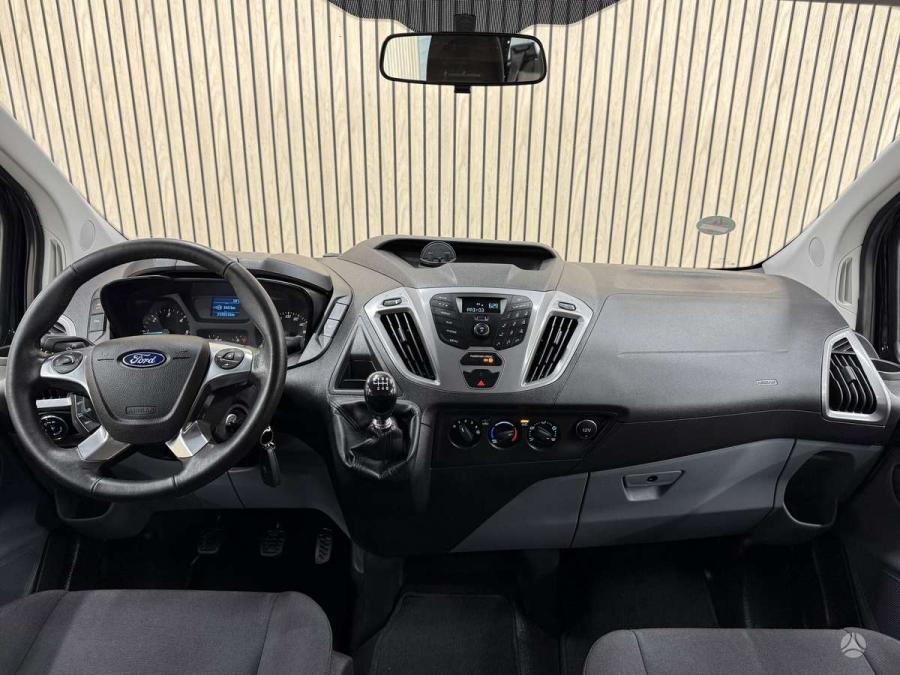 Black Ford Transit Custom 2017 in Marijampole, with an engine capacity of 2.00 L and mileage of 216 thousand km for 12700 €, photo 18 on AUTOMOTO.COM.LV