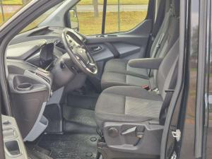Black Ford Transit Custom 2017 in Taurage, with an engine capacity of 2.00 L and mileage of 250 thousand km for 6500 €, photo 11 on AUTOMOTO.COM.LV