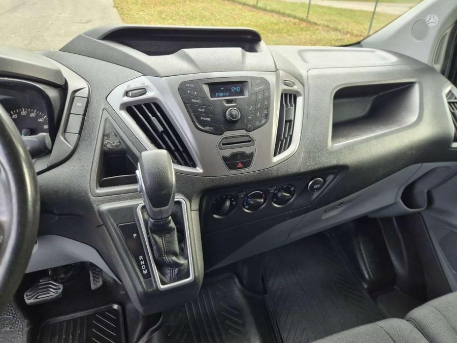Black Ford Transit Custom 2017 in Taurage, with an engine capacity of 2.00 L and mileage of 250 thousand km for 6500 €, photo 12 on AUTOMOTO.COM.LV