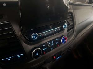 Black Ford Transit Custom 2018 in Kaunas, with an engine capacity of 2.00 L and mileage of 358 thousand km for 12700 €, photo 36 on AUTOMOTO.COM.LV