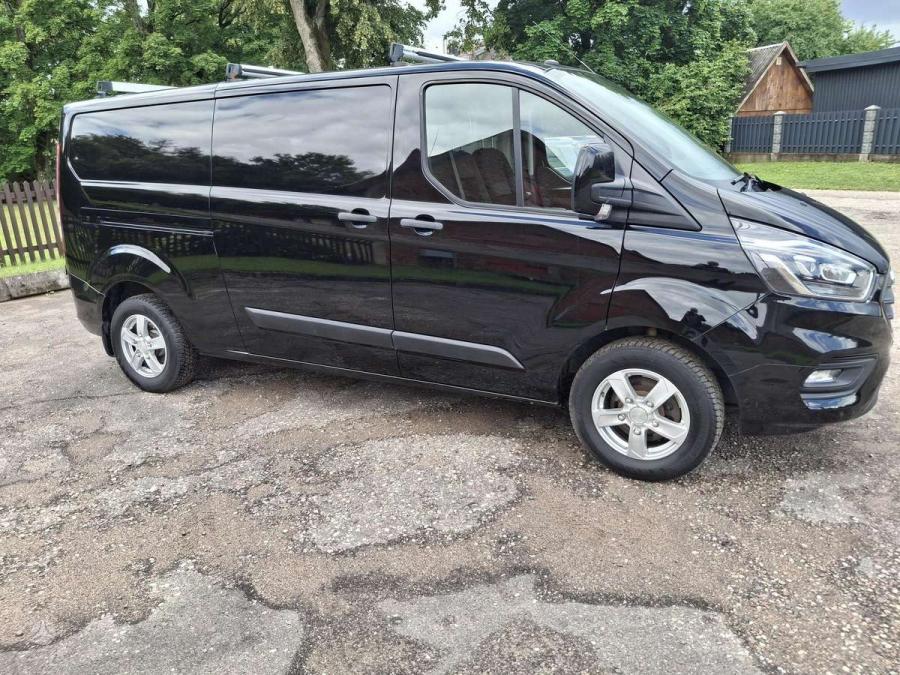 Melns Ford Transit Custom 2019 Jurbarkas, ar dzinēja tilpumu 2.00 L un nobraukumu 227 tūkst. km par 11300 €, foto 12 vietnē AUTOMOTO.COM.LV