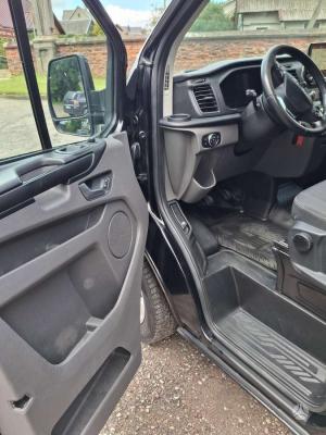Melns Ford Transit Custom 2019 Jurbarkas, ar dzinēja tilpumu 2.00 L un nobraukumu 227 tūkst. km par 11300 €, foto 21 vietnē AUTOMOTO.COM.LV