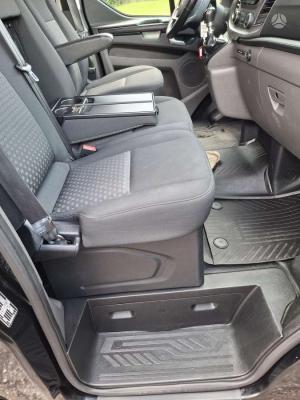 Melns Ford Transit Custom 2019 Jurbarkas, ar dzinēja tilpumu 2.00 L un nobraukumu 227 tūkst. km par 11300 €, foto 30 vietnē AUTOMOTO.COM.LV
