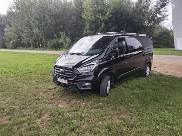Black Ford Transit Custom 2019 in Jurbarkas, with an engine capacity of 2.00 L and mileage of 227 thousand km for 11200 €, photo 1 on AUTOMOTO.COM.LV