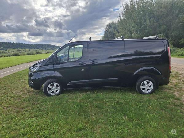 Black Ford Transit Custom 2019 in Jurbarkas, with an engine capacity of 2.00 L and mileage of 227 thousand km for 11200 €, photo 4 on AUTOMOTO.COM.LV