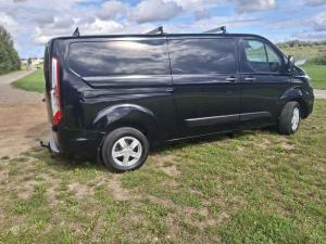 Melns Ford Transit Custom 2019 Jurbarkas, ar dzinēja tilpumu 2.00 L un nobraukumu 227 tūkst. km par 11200 €, foto 10 vietnē AUTOMOTO.COM.LV