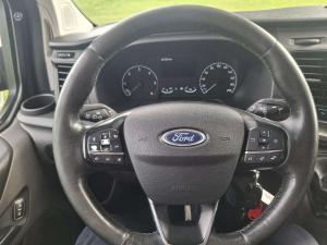 Melns Ford Transit Custom 2019 Jurbarkas, ar dzinēja tilpumu 2.00 L un nobraukumu 227 tūkst. km par 11200 €, foto 29 vietnē AUTOMOTO.COM.LV