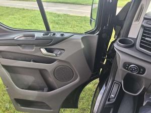 Melns Ford Transit Custom 2019 Jurbarkas, ar dzinēja tilpumu 2.00 L un nobraukumu 227 tūkst. km par 11200 €, foto 31 vietnē AUTOMOTO.COM.LV