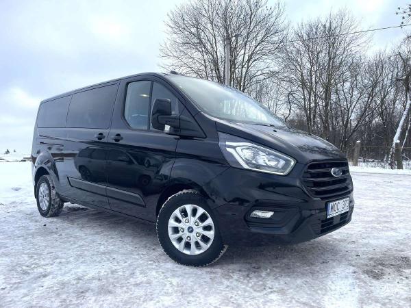 Melns Ford Transit Custom 2023 Kauņa, ar dzinēja tilpumu 2.00 L un nobraukumu 205 tūkst. km par 25410 €, foto 1 vietnē AUTOMOTO.COM.LV