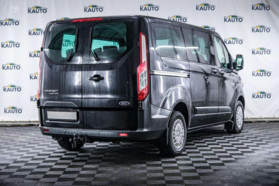 Melns Ford Transit Custom 2015 Kauņa, ar dzinēja tilpumu 2.20 L un nobraukumu 0 tūkst. km par 11490 €, foto 3 vietnē AUTOMOTO.COM.LV