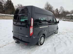 Black Ford Transit Custom 2015 in Vilnius, with an engine capacity of 2.20 L and mileage of 257 thousand km for 11700 €, photo 4 on AUTOMOTO.COM.LV