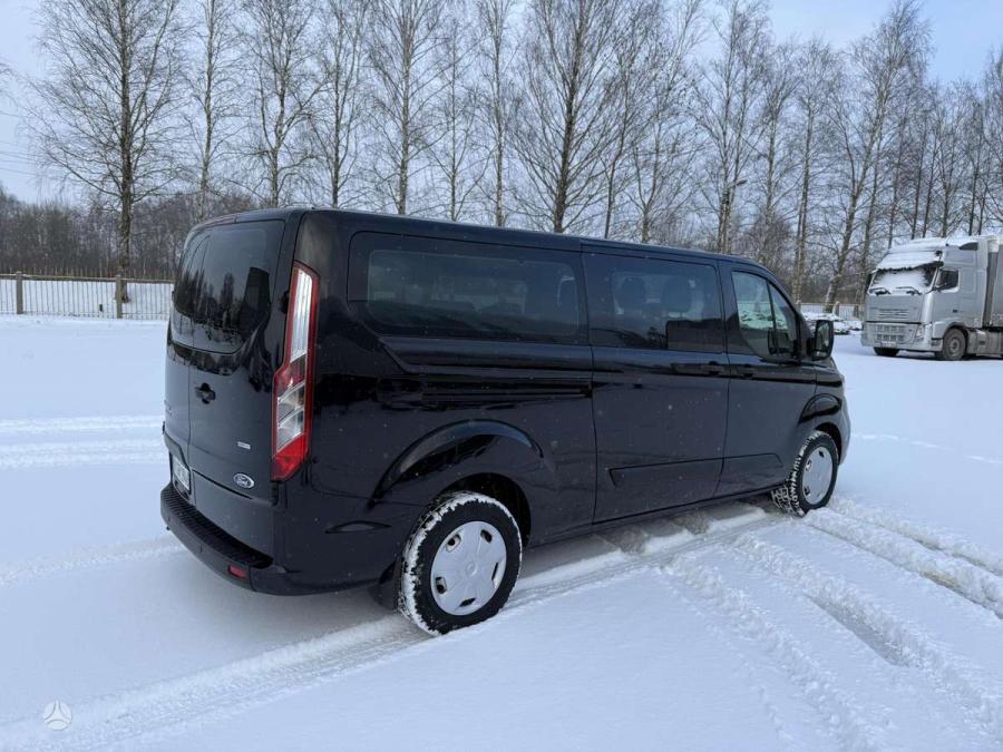 Black Ford Transit Custom 2019 in Kupiskis, with an engine capacity of 2.00 L and mileage of 182 thousand km for 15700 €, photo 3 on AUTOMOTO.COM.LV