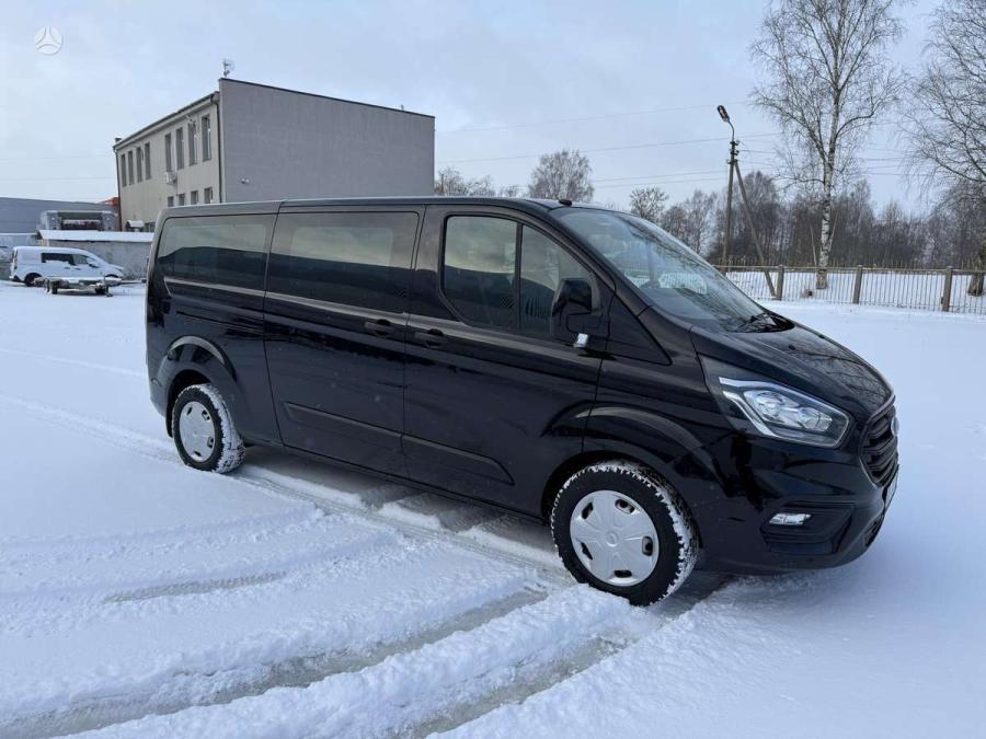 Black Ford Transit Custom 2019 in Kupiskis, with an engine capacity of 2.00 L and mileage of 182 thousand km for 15700 €, photo 8 on AUTOMOTO.COM.LV