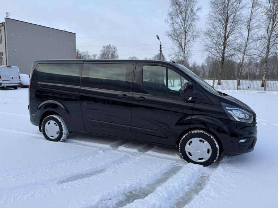 Black Ford Transit Custom 2019 in Kupiskis, with an engine capacity of 2.00 L and mileage of 182 thousand km for 15700 €, photo 10 on AUTOMOTO.COM.LV