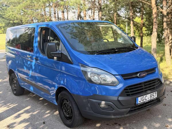 Blue Ford Transit Custom 2013 in Vilnius, with an engine capacity of 2.20 L and mileage of 327 thousand km for 8500 €, photo 6 on AUTOMOTO.COM.LV