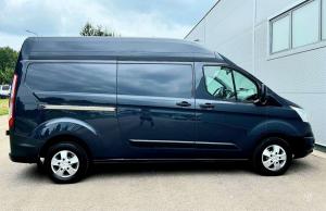 Zils Ford Transit Custom 2014 Utena, ar dzinēja tilpumu 2.20 L un nobraukumu 249 tūkst. km par 8250 €, foto  vietnē AUTOMOTO.COM.LV