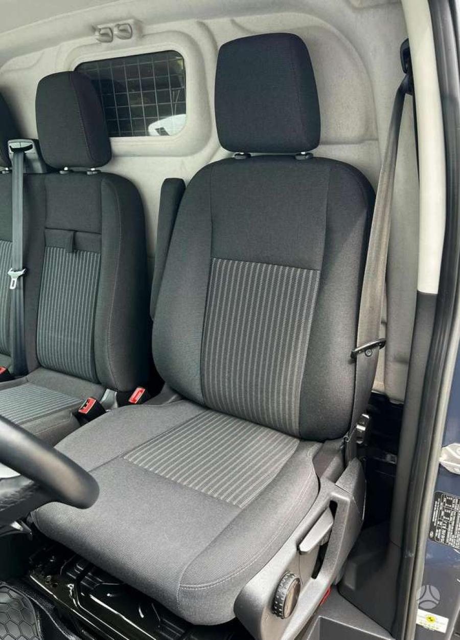 Blue Ford Transit Custom 2014 in Utena, with an engine capacity of 2.20 L and mileage of 249 thousand km for 8250 €, photo 13 on AUTOMOTO.COM.LV
