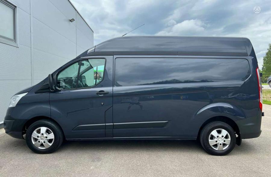 Blue Ford Transit Custom 2014 in Utena, with an engine capacity of 2.20 L and mileage of 249 thousand km for 8250 €, photo 23 on AUTOMOTO.COM.LV