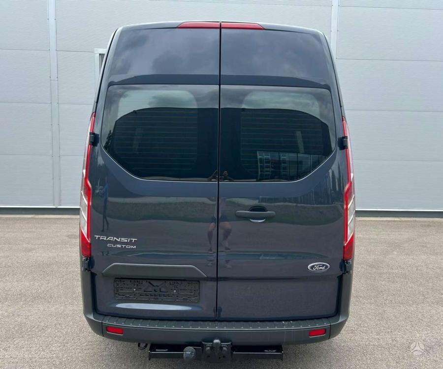 Blue Ford Transit Custom 2014 in Utena, with an engine capacity of 2.20 L and mileage of 249 thousand km for 8250 €, photo 29 on AUTOMOTO.COM.LV