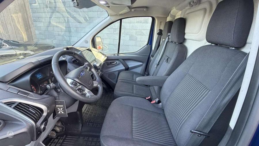 Blue Ford Transit Custom 2014 in Vilnius, with an engine capacity of 2.20 L and mileage of 310 thousand km for 7800 €, photo 10 on AUTOMOTO.COM.LV