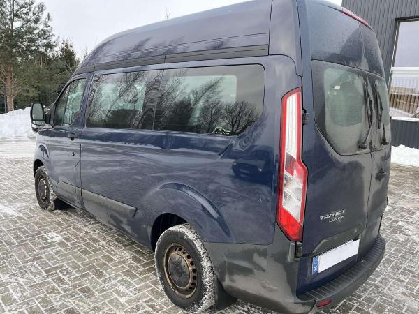 Zils Ford Transit Custom 2015 Tauragė, ar dzinēja tilpumu 2.20 L un nobraukumu 159 tūkst. km par 8500 €, foto 5 vietnē AUTOMOTO.COM.LV