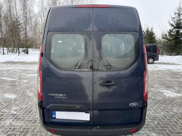 Zils Ford Transit Custom 2015 Tauragė, ar dzinēja tilpumu 2.20 L un nobraukumu 159 tūkst. km par 8500 €, foto 6 vietnē AUTOMOTO.COM.LV