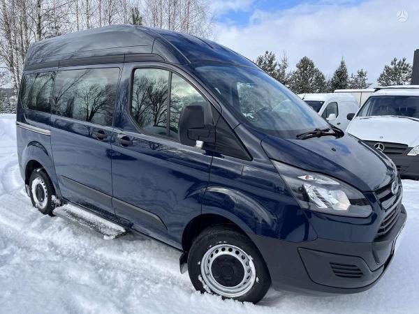 Zils Ford Transit Custom 2015 Tauragė, ar dzinēja tilpumu 2.20 L un nobraukumu 159 tūkst. km par 8500 €, foto 1 vietnē AUTOMOTO.COM.LV