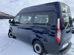 Blue Ford Transit Custom 2015 in Taurage, with an engine capacity of 2.20 L and mileage of 159 thousand km for 8500 €, photo 4 on AUTOMOTO.COM.LV