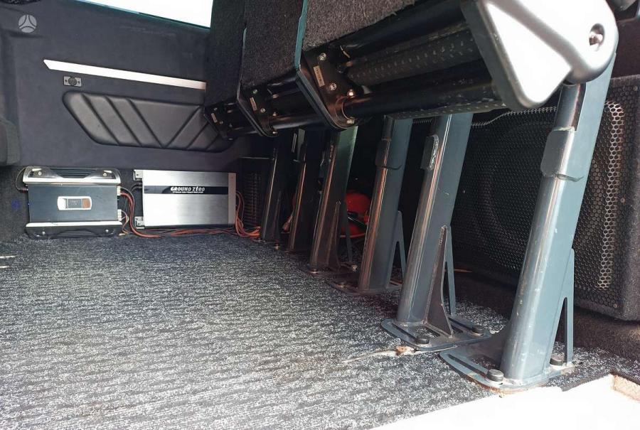 Zils Ford Transit Custom 2015 Klaipėda, ar dzinēja tilpumu 2.20 L un nobraukumu 213 tūkst. km par 13500 €, foto 21 vietnē AUTOMOTO.COM.LV