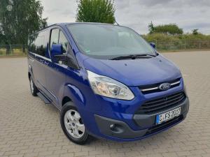 Zils Ford Transit Custom 2015 Marijampole, ar dzinēja tilpumu 2.20 L un nobraukumu 272 tūkst. km par 13999 €, foto  vietnē AUTOMOTO.COM.LV