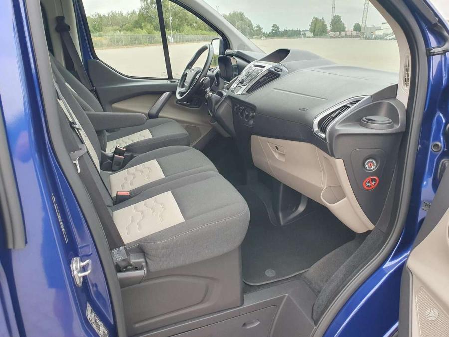 Zils Ford Transit Custom 2015 Marijampole, ar dzinēja tilpumu 2.20 L un nobraukumu 272 tūkst. km par 13999 €, foto 23 vietnē AUTOMOTO.COM.LV