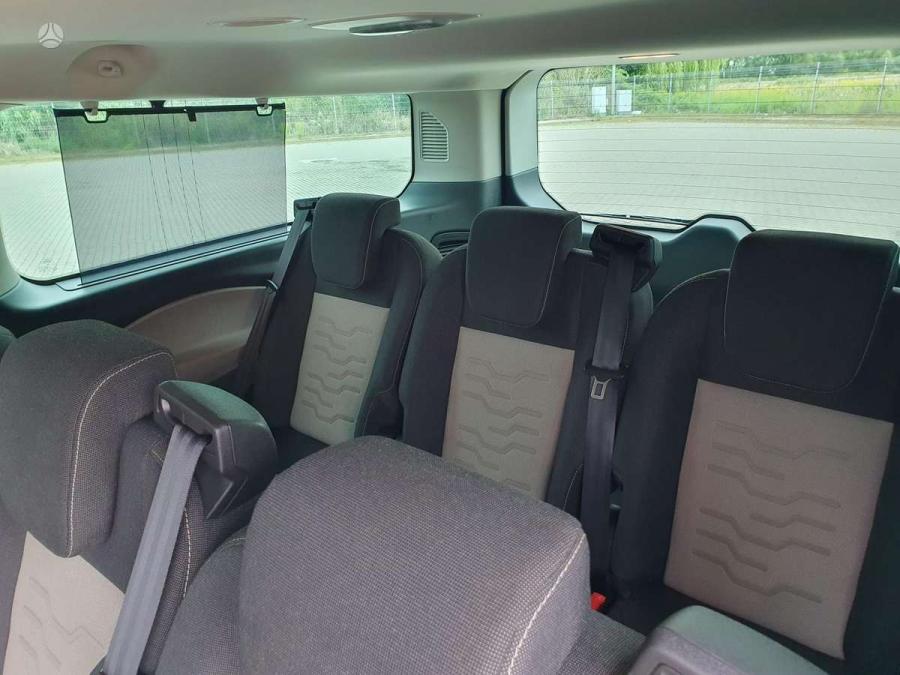 Zils Ford Transit Custom 2015 Marijampole, ar dzinēja tilpumu 2.20 L un nobraukumu 272 tūkst. km par 13999 €, foto 48 vietnē AUTOMOTO.COM.LV