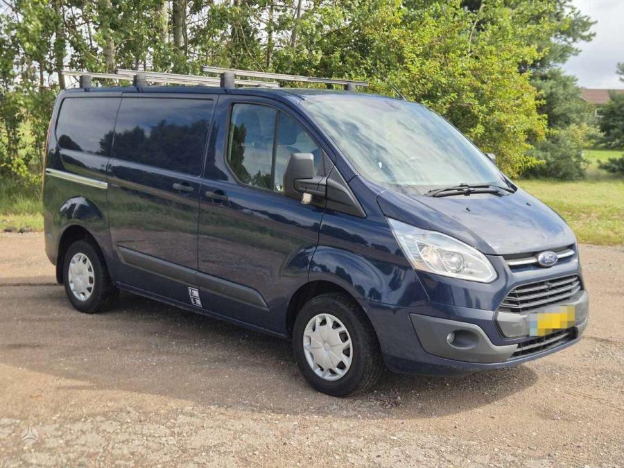 Blue Ford Transit Custom 2015 in Taurage, with an engine capacity of 2.20 L and mileage of 264 thousand km for 4300 €, photo 5 on AUTOMOTO.COM.LV
