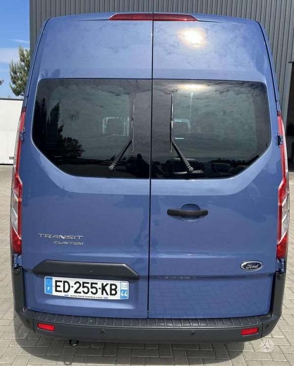 Zils Ford Transit Custom 2016 Tauragė, ar dzinēja tilpumu 2.20 L un nobraukumu 278 tūkst. km par 11500 €, foto 8 vietnē AUTOMOTO.COM.LV