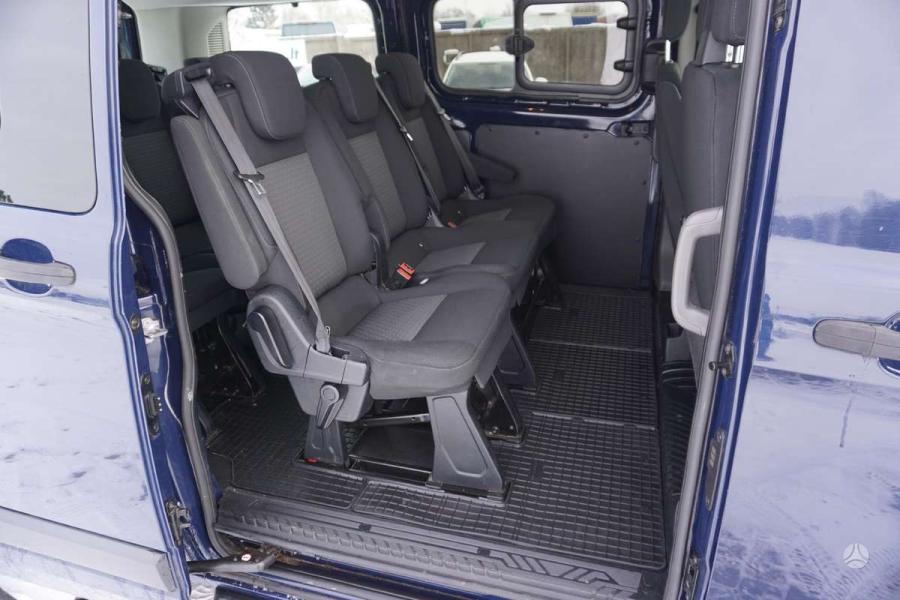 Zils Ford Transit Custom 2018 Klaipėda, ar dzinēja tilpumu 2.00 L un nobraukumu 244 tūkst. km par 12900 €, foto 13 vietnē AUTOMOTO.COM.LV