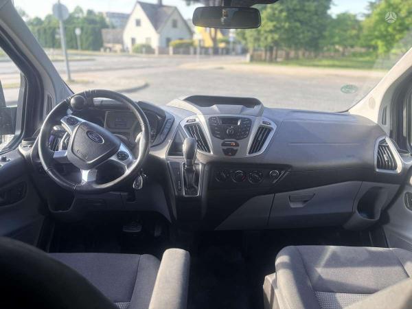 Blue Ford Transit Custom 2018 in Telschi, with an engine capacity of 2.00 L and mileage of 183 thousand km for 13100 €, photo 10 on AUTOMOTO.COM.LV